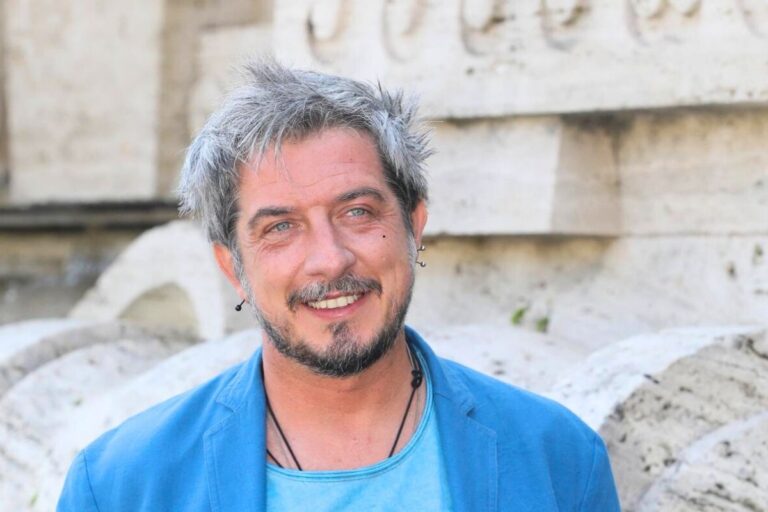 Paolo Ruffini: Chi È, Età, Matrimonio, Figli, Altezza E Peso ...