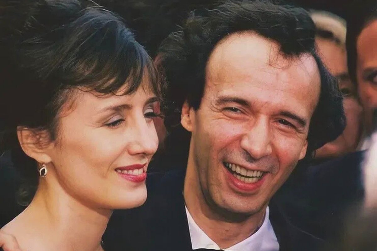 Tutto Su Roberto Benigni: Età, Moglie, Figli E Patrimonio Netto » Area ...